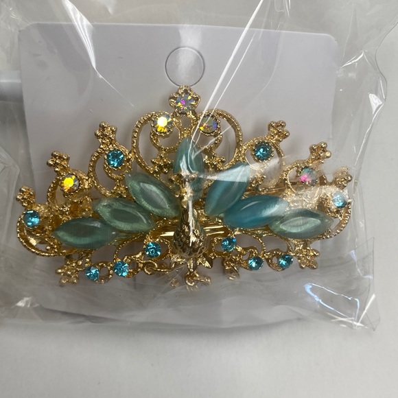 Fashion Jewelry | Accessories | Peacock Decor French Clip | Poshmark